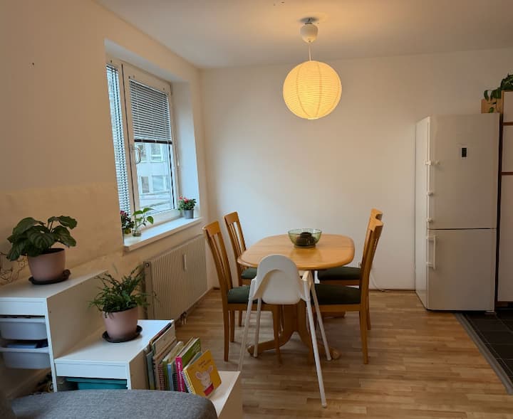 Beautiful 80 M2 Apartment In Vienna's 6th District - Wien