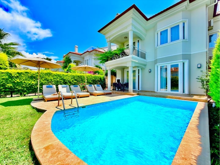 Coral 4 5+1 Villa, Denize Sıfır, Sunset Beach Club - Fethiye