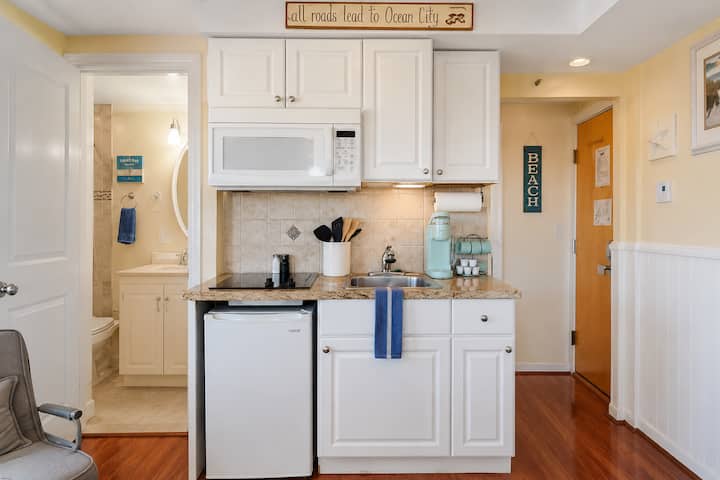Ocean View Retreat L Steps To Beach & Boardwalk - Ocean City, NJ