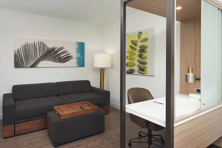 Springhill Suites By Marriott Orlando 2queen Suite - Pueblo, CO