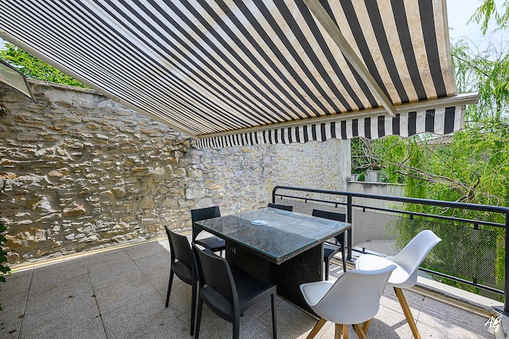 Gîte Maison De Village, Clim - Nîmes