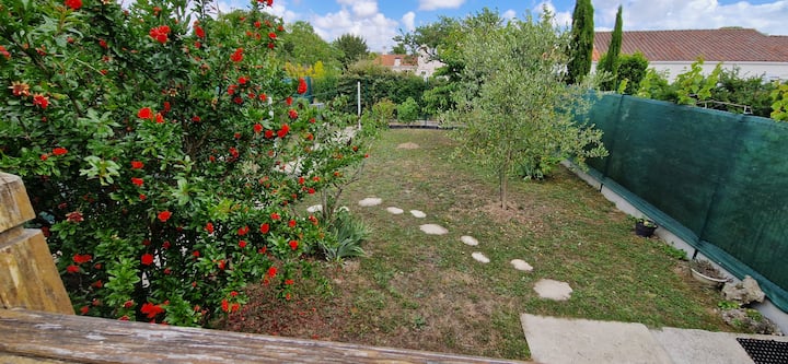 Maison Avec Jardin Clos 4 à 5 Personnes - La Rochelle