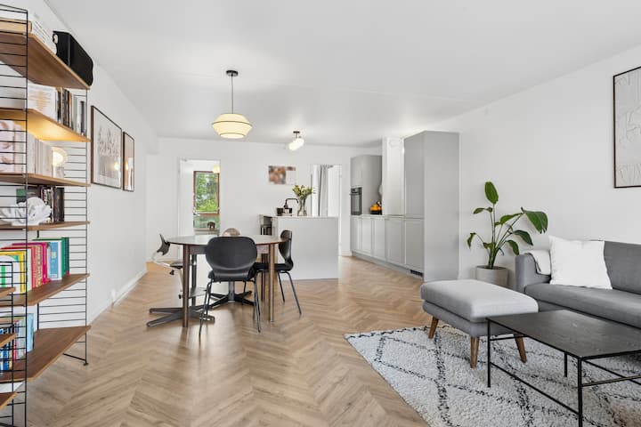 Central & Spacious Family Apartment - Copenhague