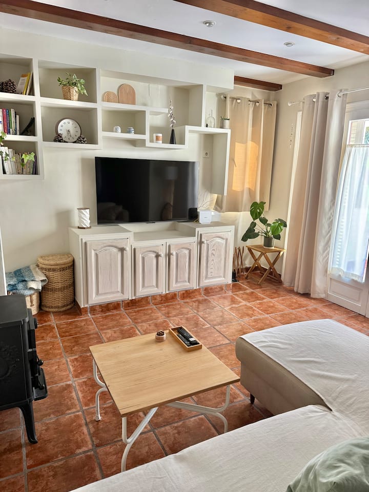 Apartment With Pool And Beach Just Steps Away - Dénia