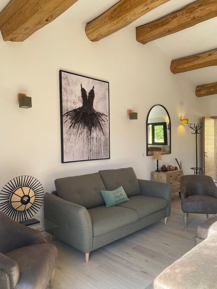 Villa De Charme En Pierre Avec Piscine Privée - Figari