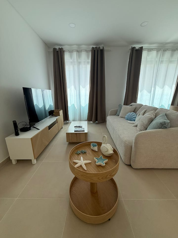 Terra Blue · Brand New 1br W/ Private Garage - Faro