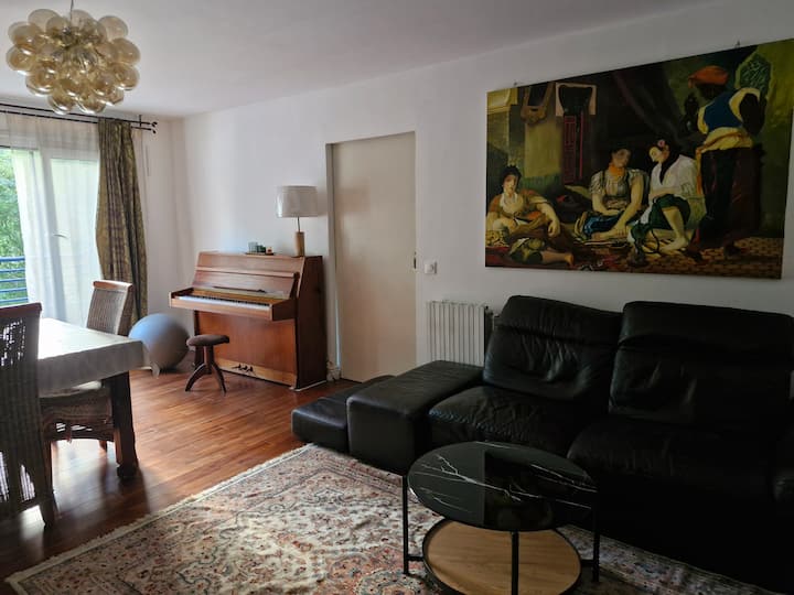 Appt 7 Pers à 5 Min à Pied De La Place Castellane - Marseille
