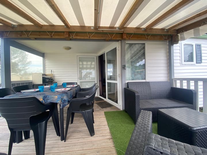 Mobil Home Avec Terrasse Couverte Aux Mathes - Les Mathes
