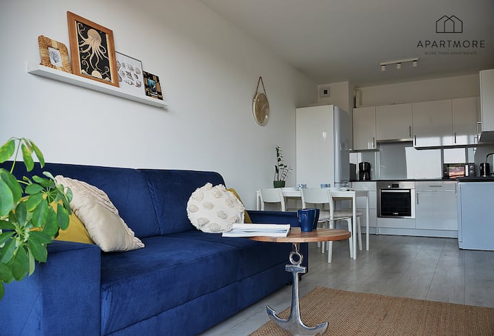 Wave Apartment With Bathtub And A City View - Gdańsk