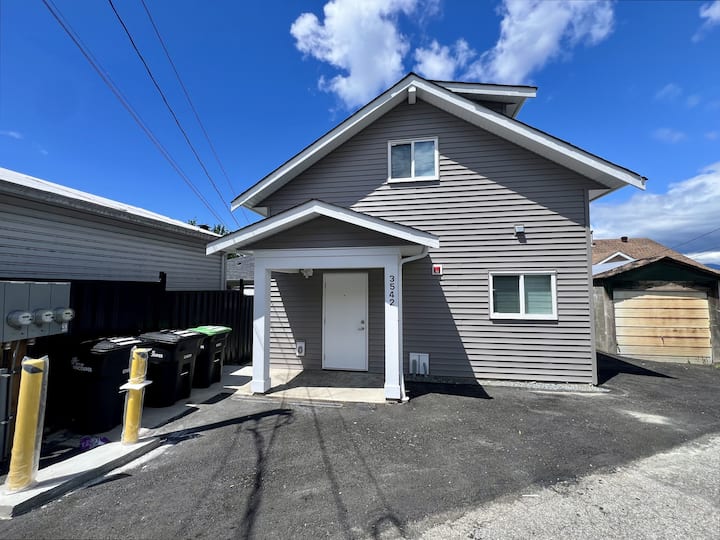Trout Lake Guest House - Vancouver