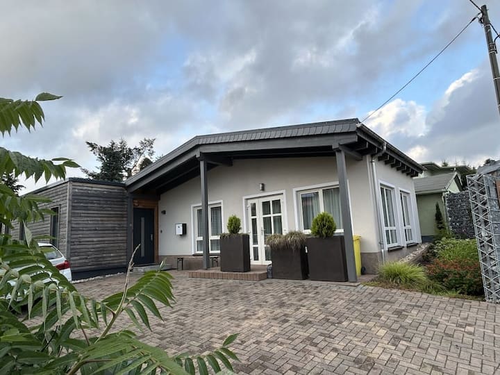 Maison De Vacances à Crottendorf Avec Barbecue - Annaberg-Buchholz