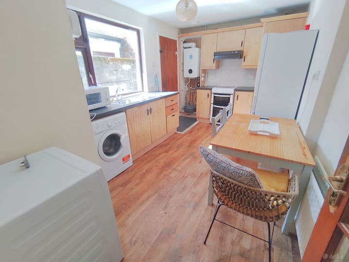 Charming Two Bedroom House In Limerick City. - Limerick