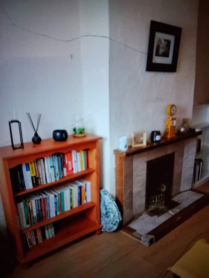 Charming Two Bedroom House In Limerick City. - Limerick