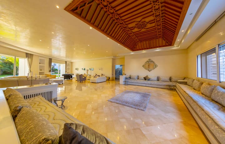 Prestigious Villa In Bir Kacem With Pool - Rabat