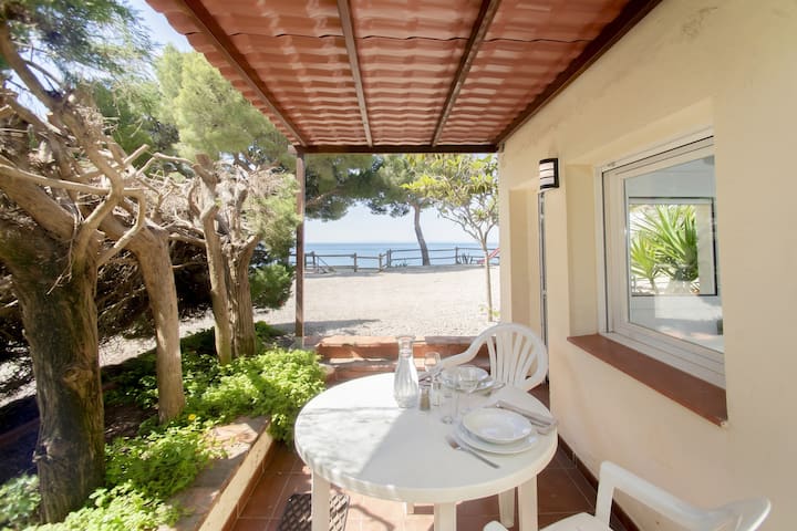 Lalmadrava Beach Studio For 2 W/ Private Parking - Cadaqués