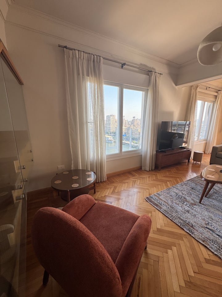 Iconic Nile View Duplex In Zamalek - Kairo