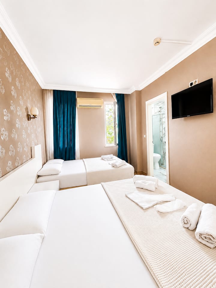 Standard Room With Two Double Beds - Antalya