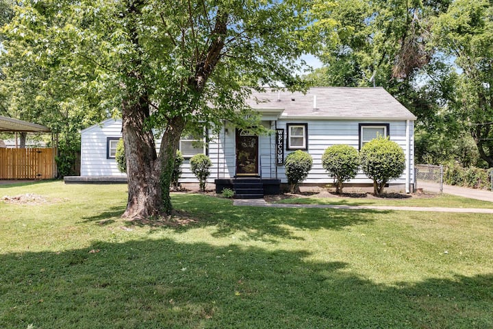 Charming Donelson Cottage | 8 Min To Airport & Dow - Percy Priest Lake, TN
