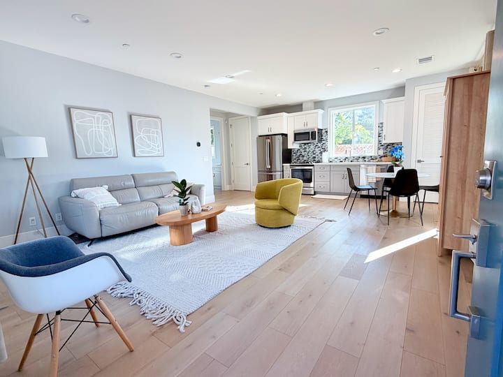 Bright Luxe Cottage · Ac · Sleeps 4 · World Cup - San Jose, CA
