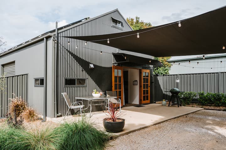 Luxe Loftcontemporary Comfort By Mudgee's Cbd - Mudgee