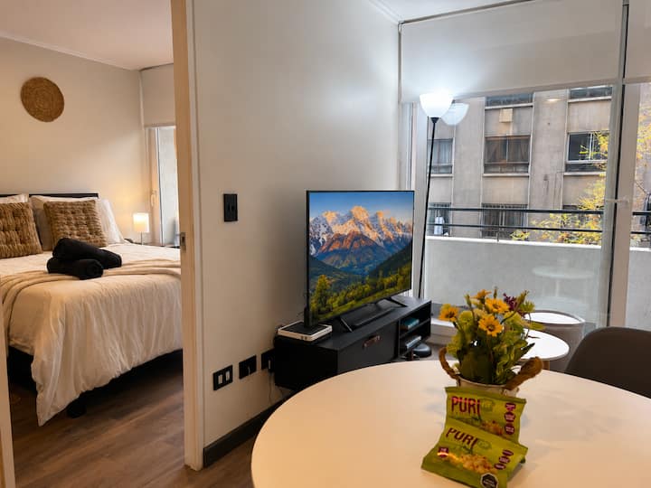 1d Cerca Plaza De Armas | Metro + 2 Smart Tv - Chile