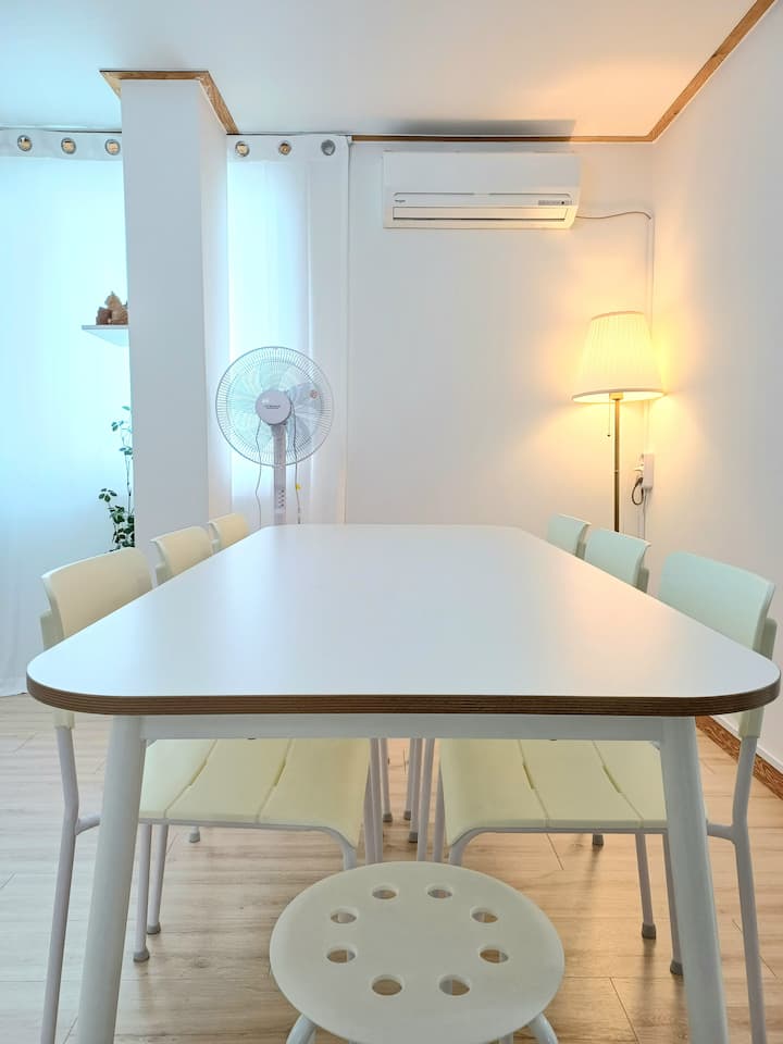 스테이까사 201
Stay Casa 201 - Jeonju-si