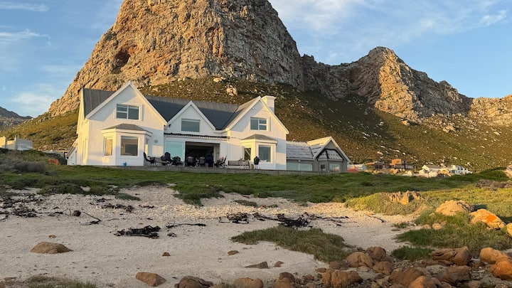Seaside Escape. Rooi-els Magic - Rooi-Els