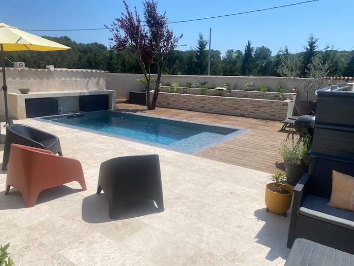 Villa Familiale Avec Piscine - Velaux