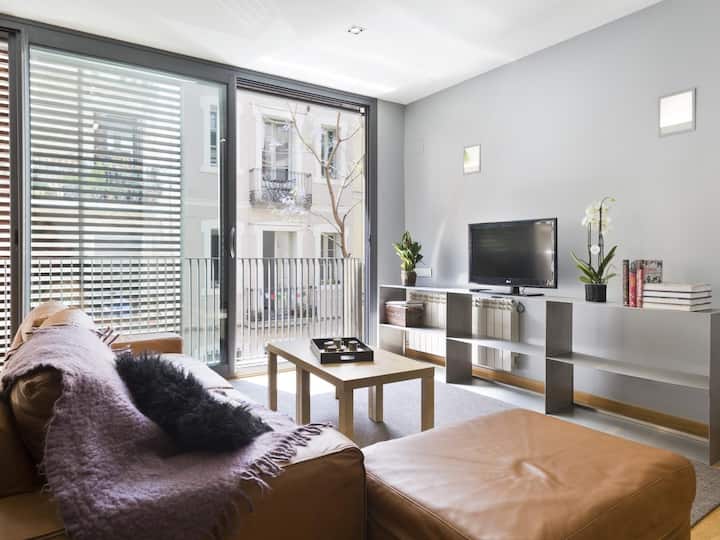 Triplex Avec Terrasse Et Piscine à Gràcia - 