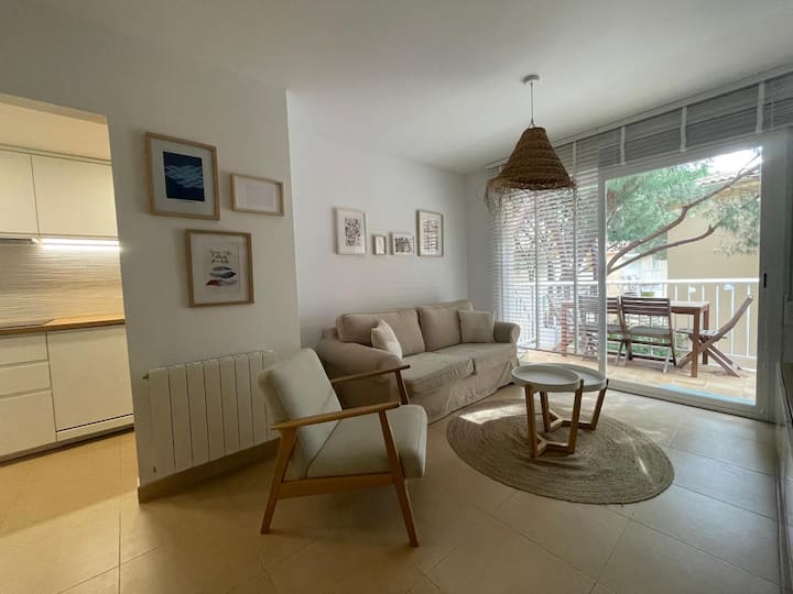 Apartament - Dues Palmeres Nº 23 - 2º 4ª - Palamós