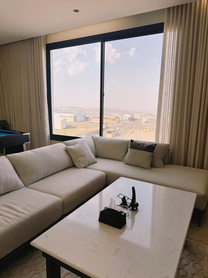 1br View | 85” Tv | Billiards & Air Hockey - Saudi Arabia