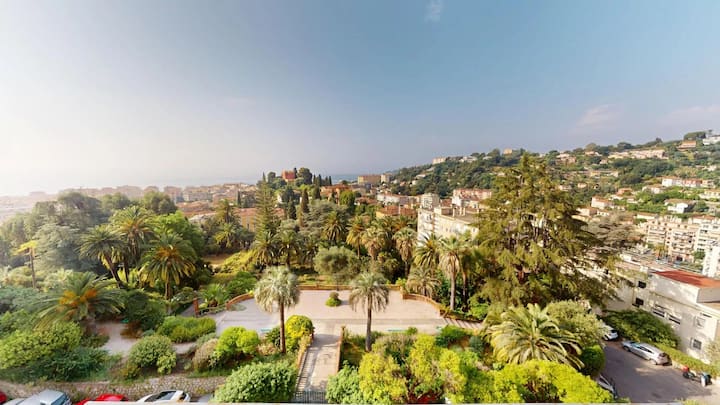 Grand 3p Avec Vue Mer Dans Un Ancien Palace 115rp - Menton