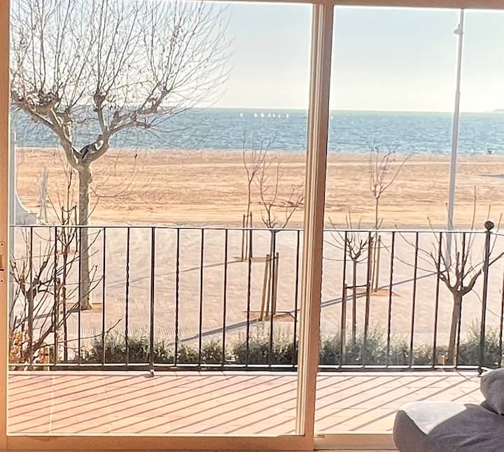 Pis A Primera Línia De Mar. Reformat 2026. - Calonge