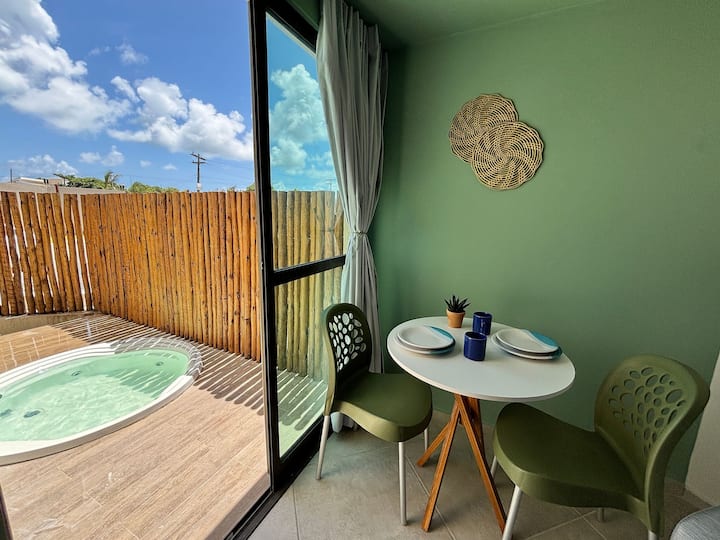 Carneiros | Studio Térreo C/ Jacuzzi | Max (X8-1) - Praia dos Carneiros