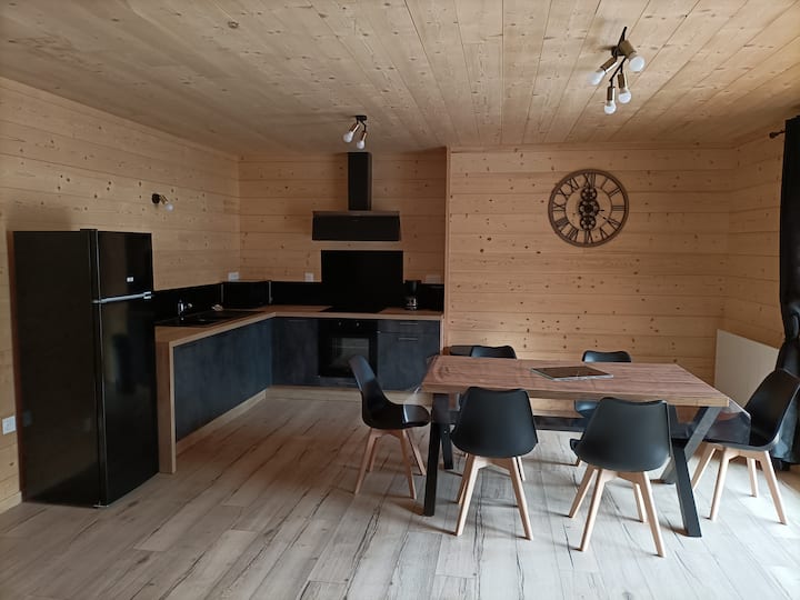 Appartement Situé Au Coeur Du Village De La Chalp. - Crévoux