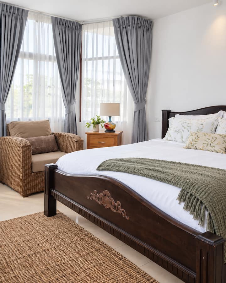 Signature Heritage King | Walk To Beach - Hua Hin