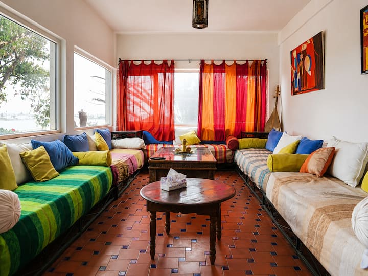 Cabanon Bleu, Souvenirs Face à L’océan - Mohammedia