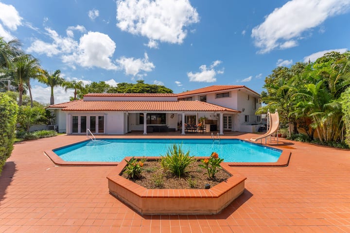 La Casona - Doral, FL