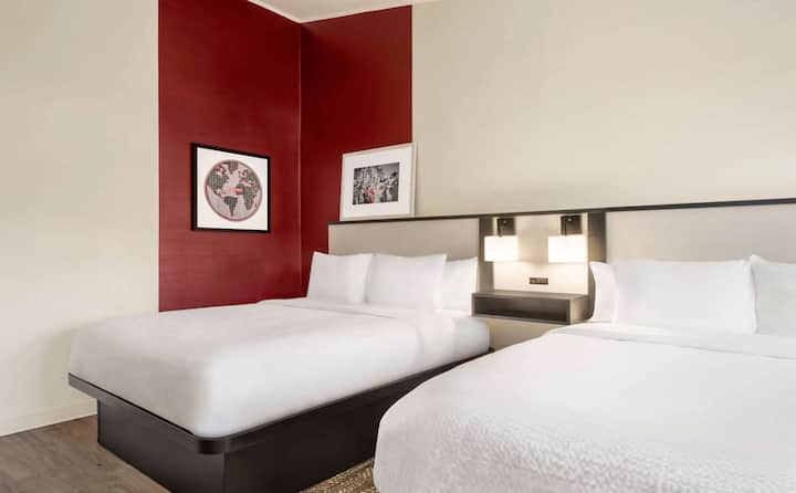 Ramada Allentown | 2 Queen | Near Mall - Allentown, PA