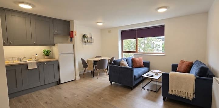 5 Bedroom Full Apartment Dublin - Swords