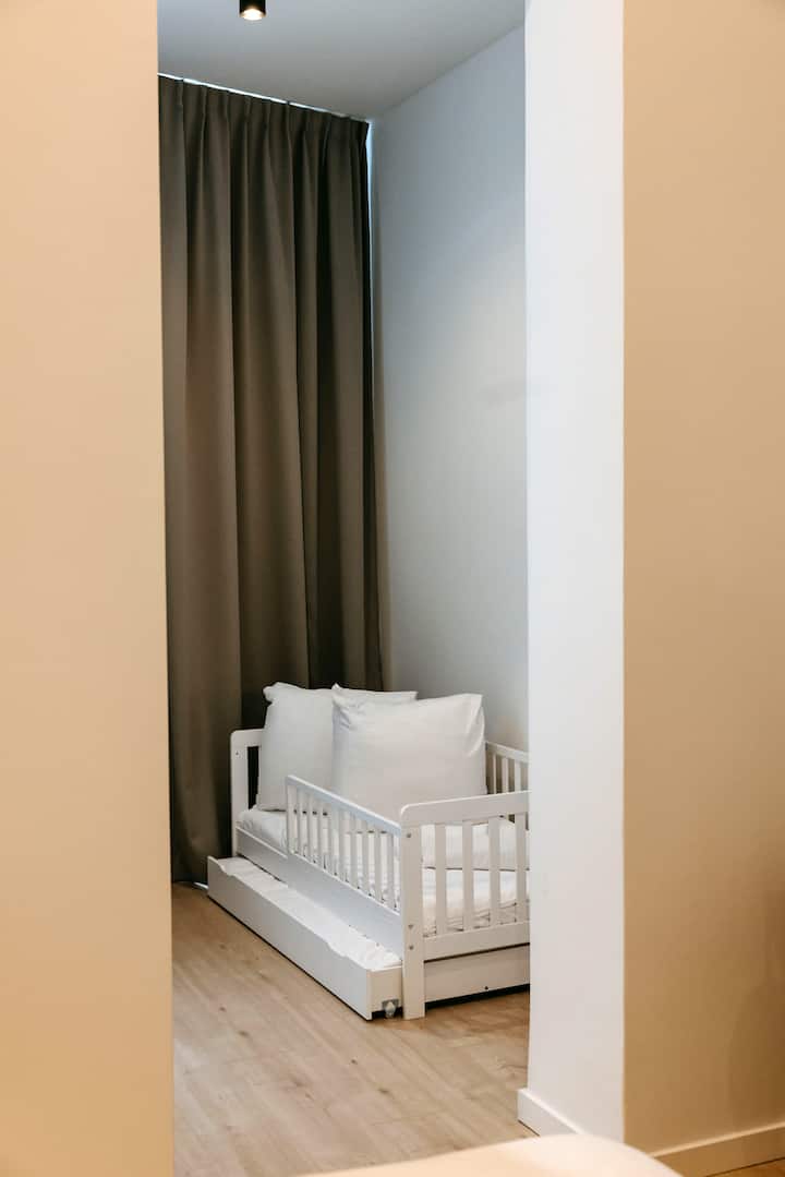 Boutique Stay Without Elevator - 2 Children Beds - Brussels