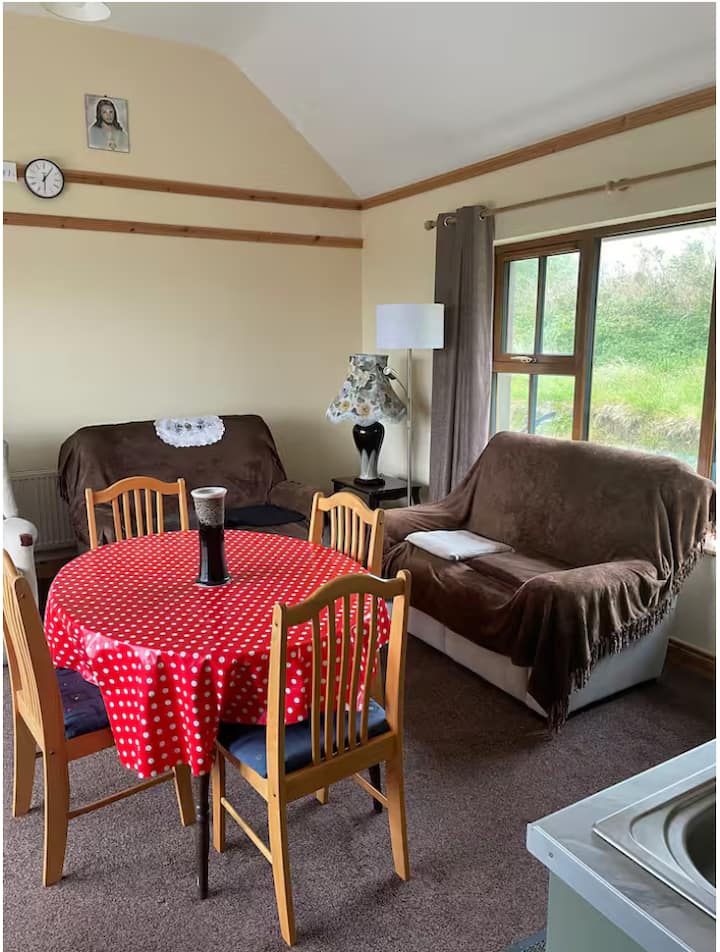 Mount Brandon View Apartment - Dingle Peninsula