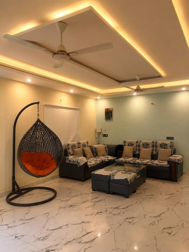 Villa Verona - Private Pool, Sec 135 Noida - Noida
