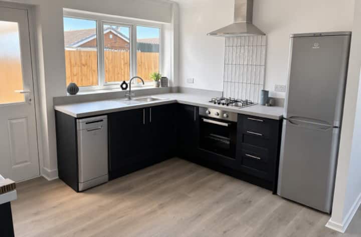 Modern 3-bed Home  Great For Royal Birkdale Open - Southport
