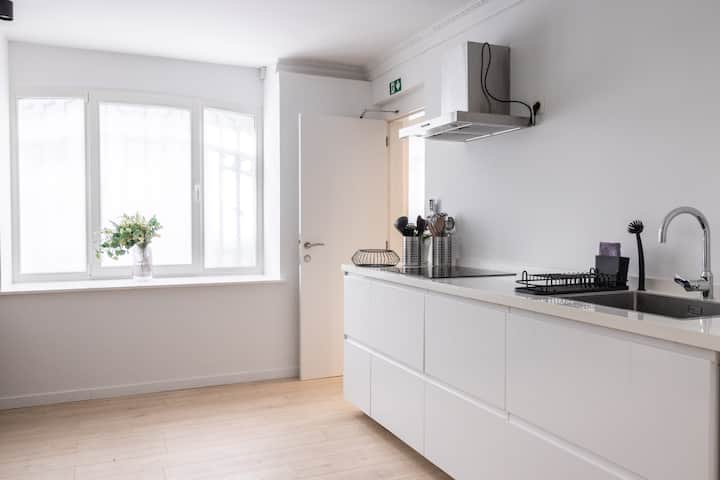 Boutique Stay With Shared Kitchen Without Elevator - Brussels