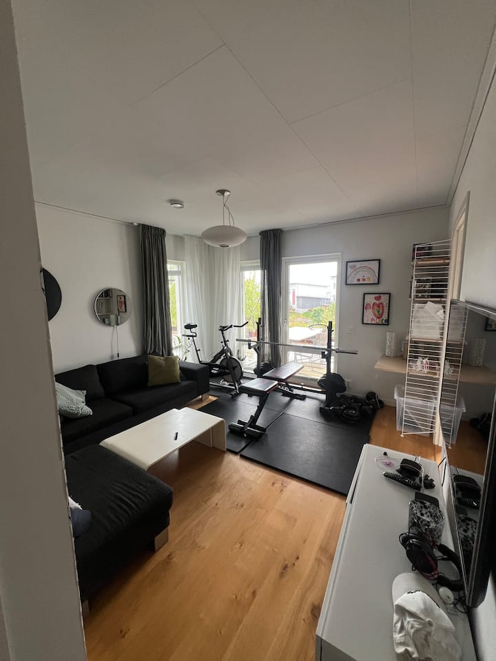 Rymlig Villa Nära Sjöar, Natur & Centrum - Mölnlycke