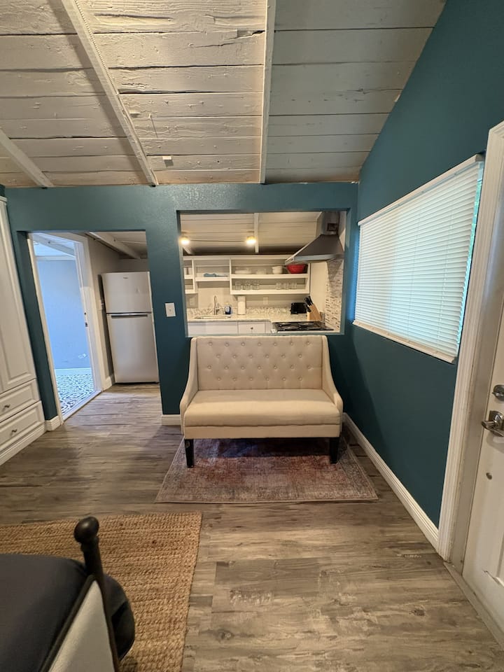 Delightful Studio In St. Petersburg - St. Petersburg, FL