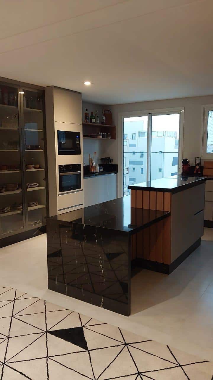3 Suítes | Quadra Da Praia Central | Até 8 Pessoas - Guaratuba