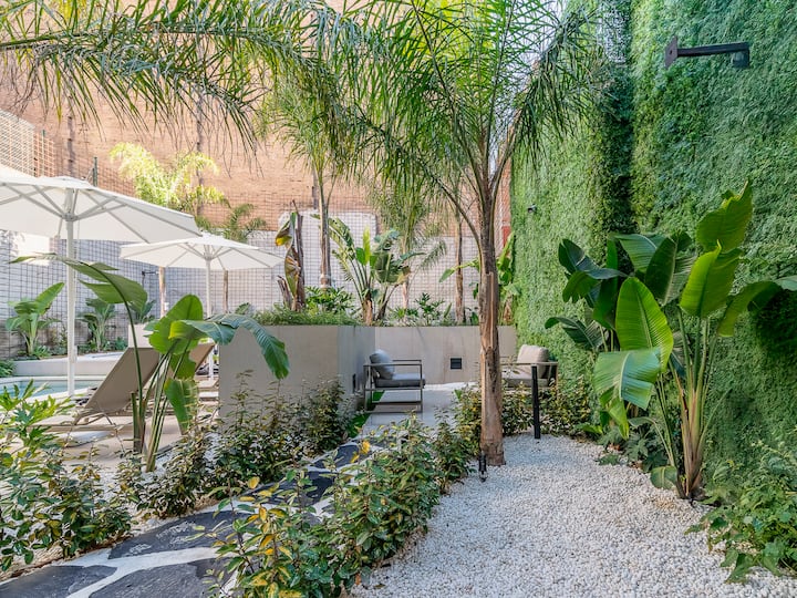 Luxury Oasis With Pool Next 2º-1ª - Barcelona