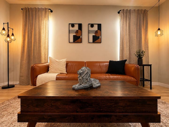 Industrial Home W/patio Cinema | Chula Vista - Chula Vista, CA